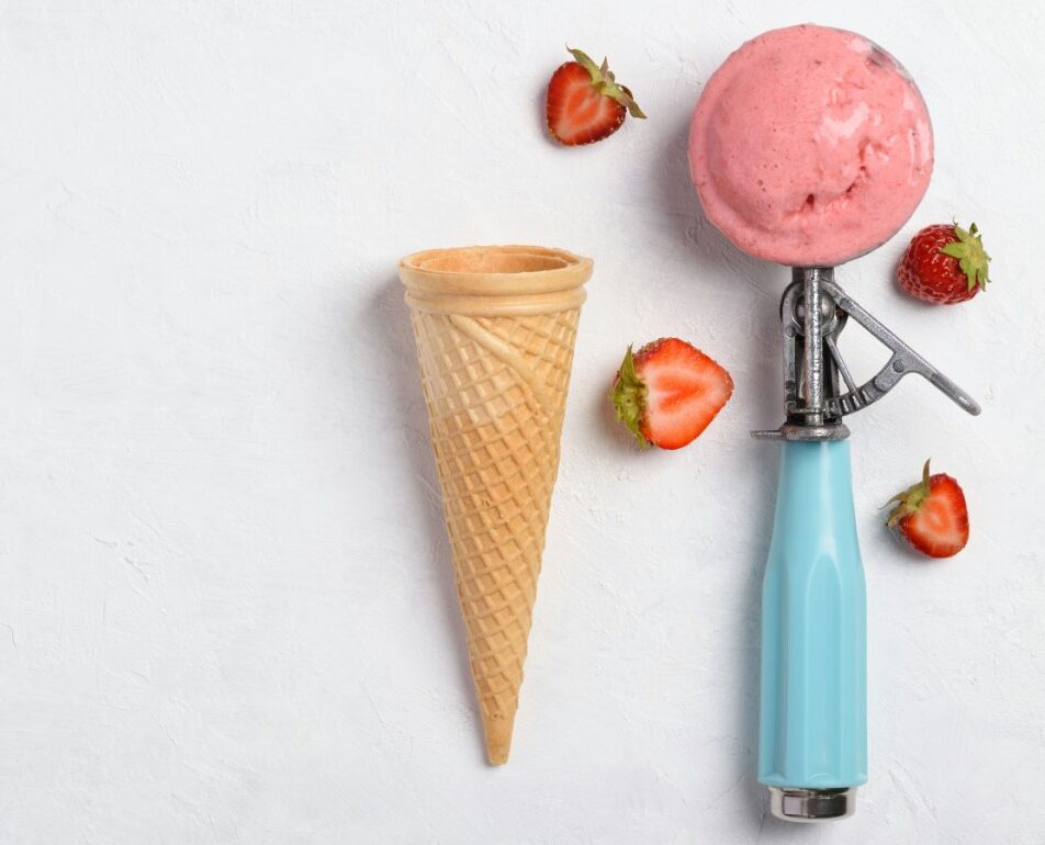 One Scoop of Ice Cream: How Many Calories Are You Enjoying?